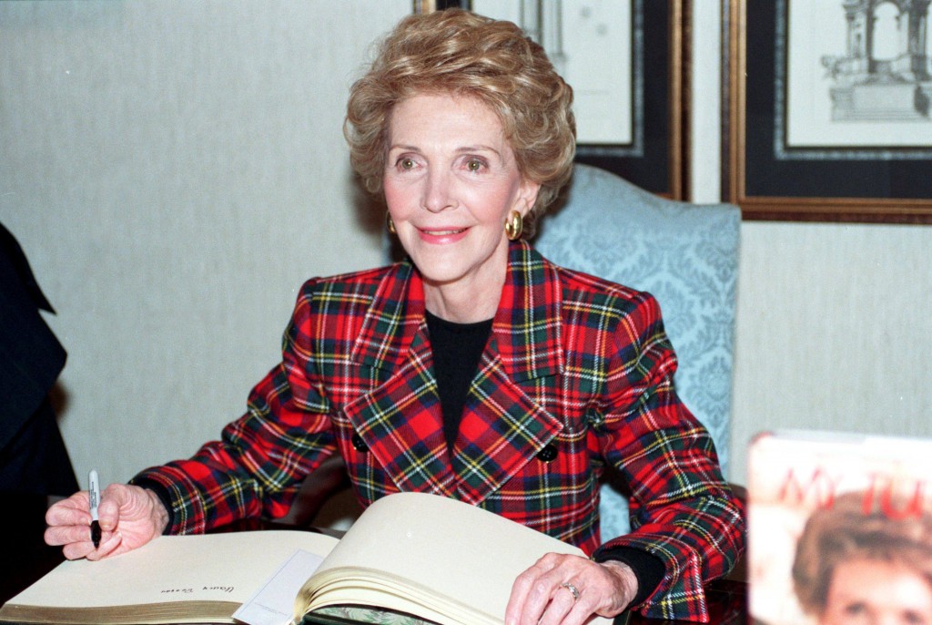 Former First Lady Nancy Reagan Dies at Age 94