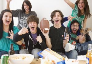 Feds Studying Whether College Kids Eat Junk Food When They Drink