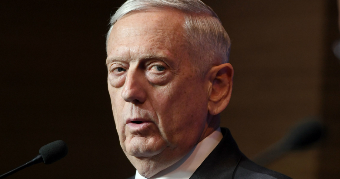 Mattis Reveals Personal Side in Visit With Troops, Recounts Meeting ...