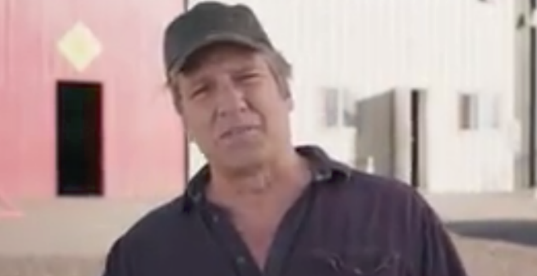 Mike Rowe Bemoans the 'Epidemic of Fatherlessness'