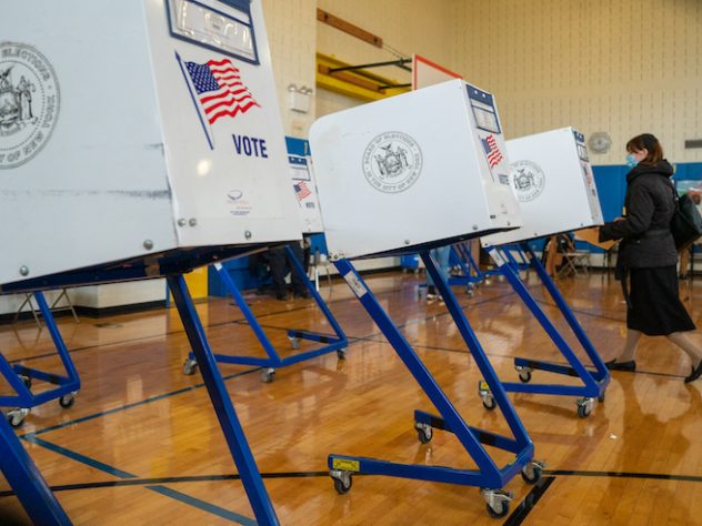 China, Russia Building Super-EMP Bombs for 'Blackout Warfare'