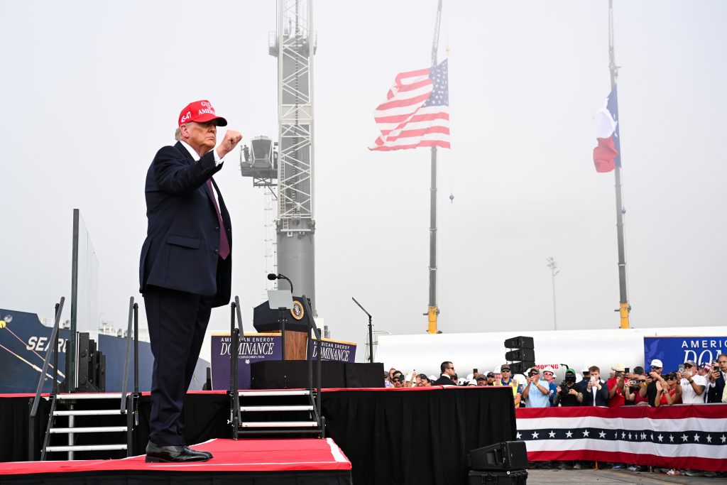 Trump Tells Free Beacon Operation Against Iranian Regime Is 'Going Very ...